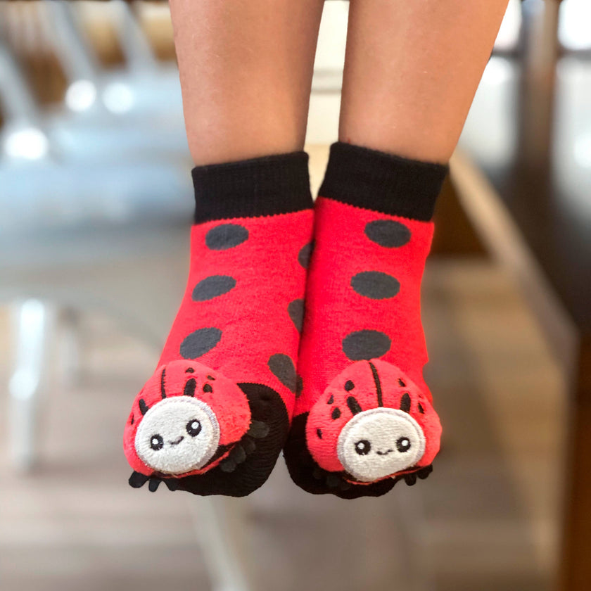 Ladybug Rattle Socks – Little-Minnows